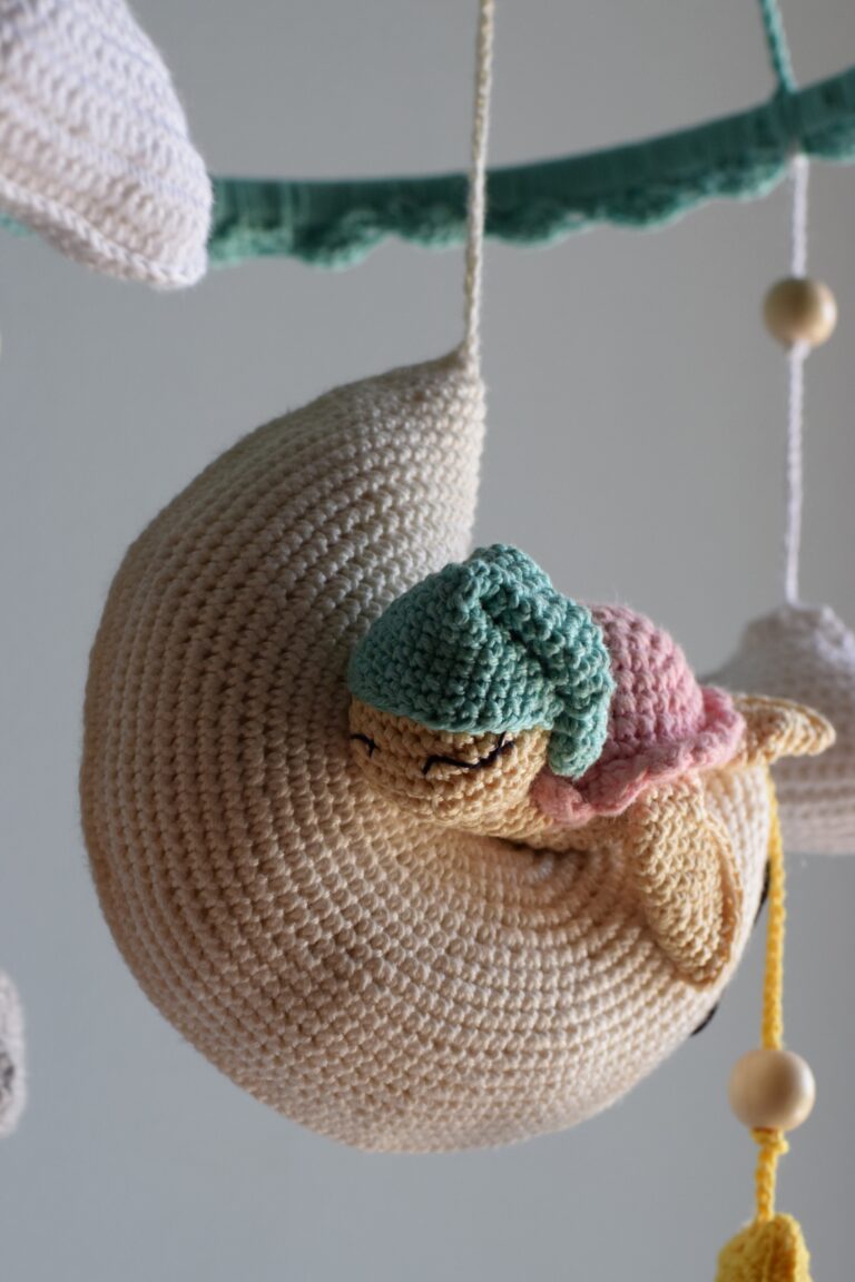 Timmy The Turtle - Crib Hanging Mobile - Peekadoo